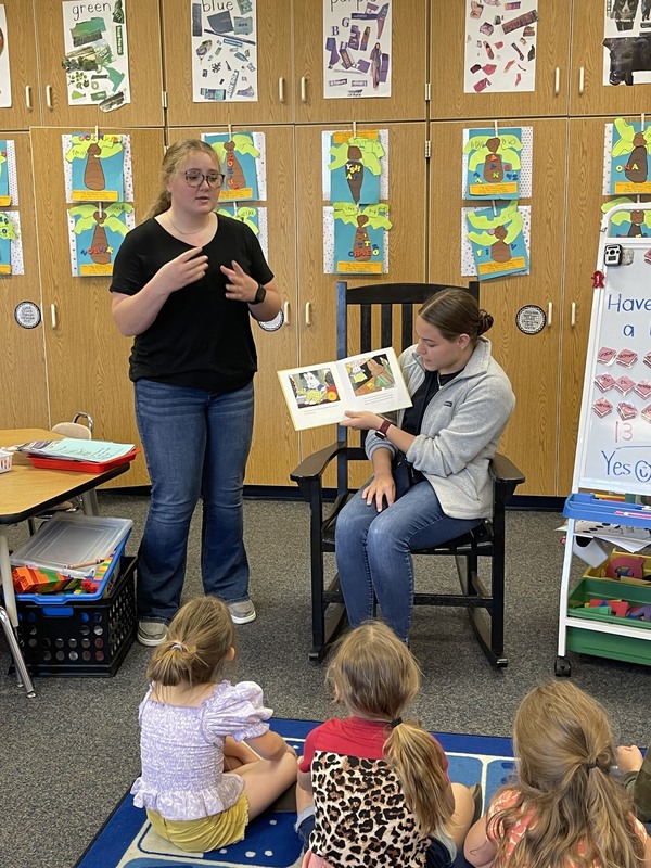 American Sign Language Class Shares with Little Turtle Elementary ...